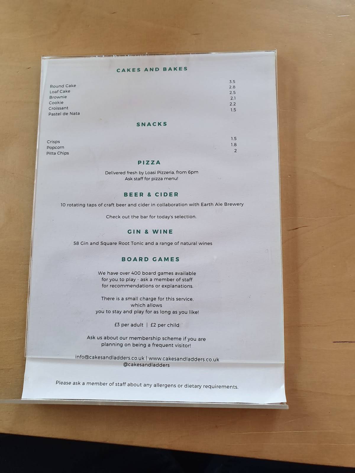 Carta del café Cakes and Ladders, Londres