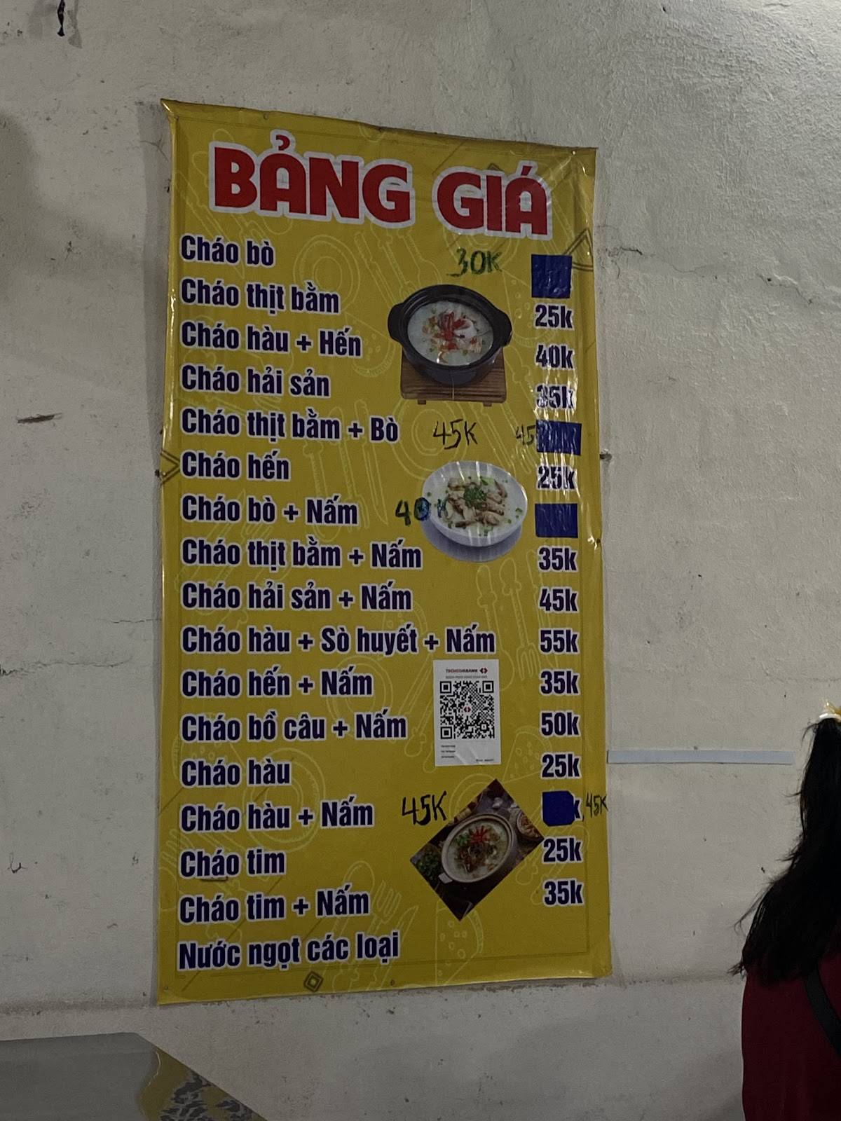 Carta del restaurante Cháo Đêm: Cháo Hàu, Cháo Sườn, Cháo Hải Sản, Cháo ...