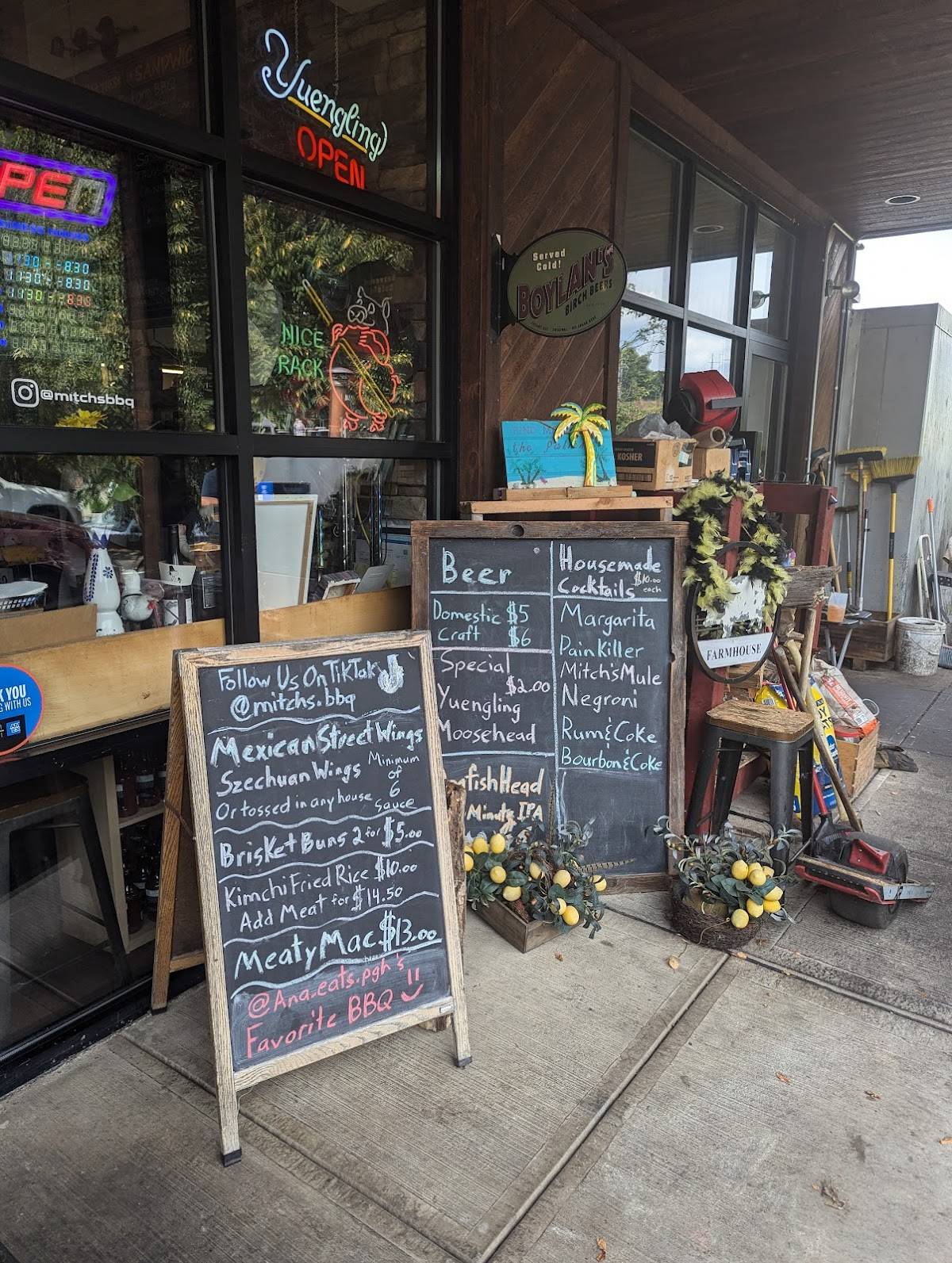 Menu at Mitch's Barbeque Restaurant & Catering, Warrendale