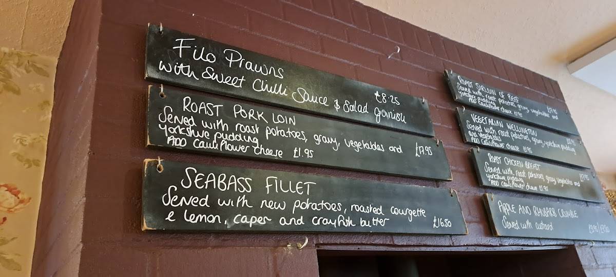 Menu at The Swan pub & bar, Ipswich, Westerfield Rd