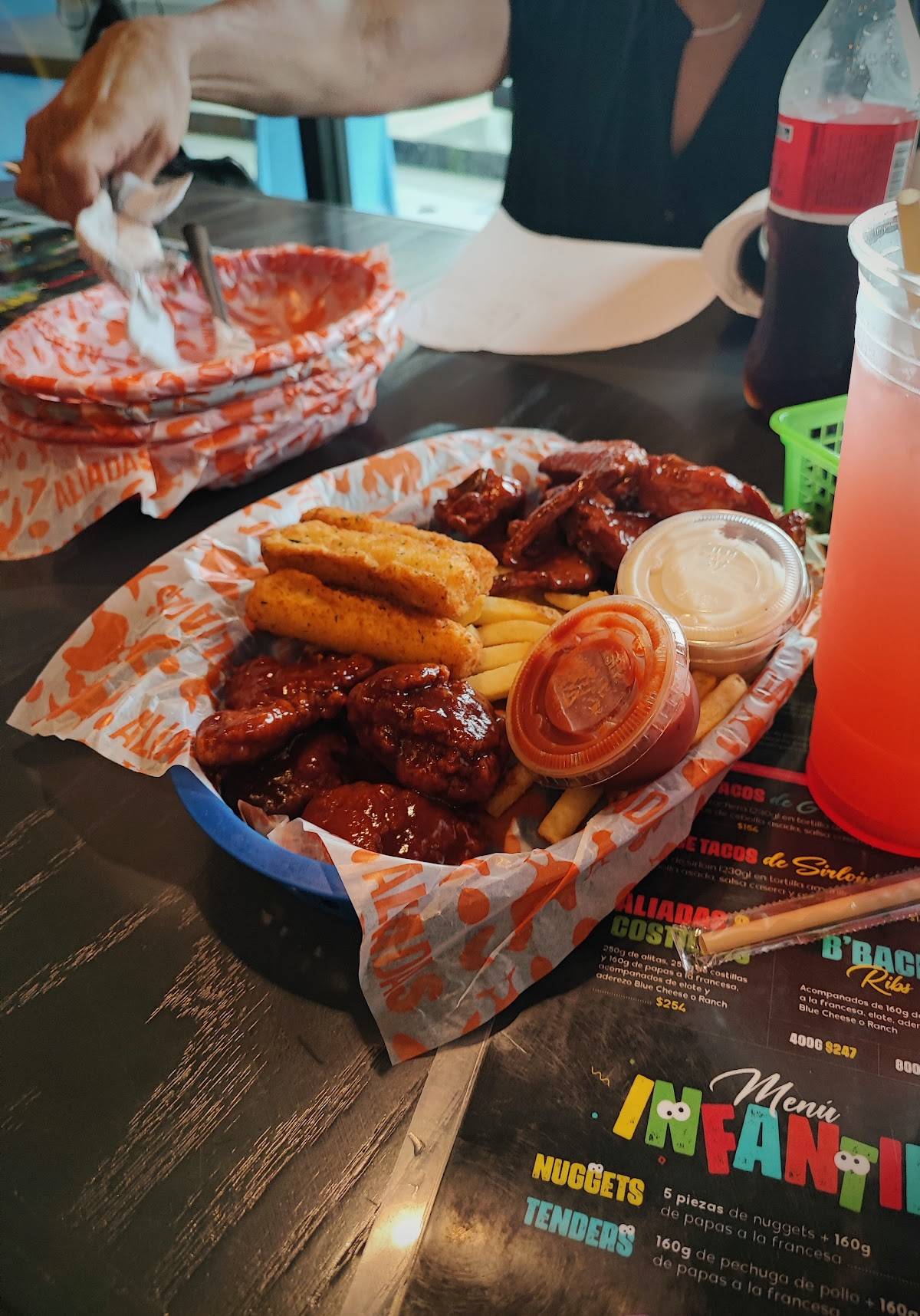 Carta del restaurante Las Aliadas, Monterrey, Av. Alfonso Reyes 318