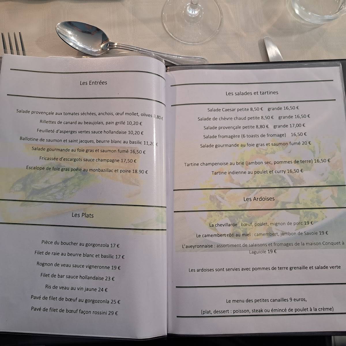 Menu au Le Grand Condé restaurant, Montmirail, 36 Rue Lucien Mathieu