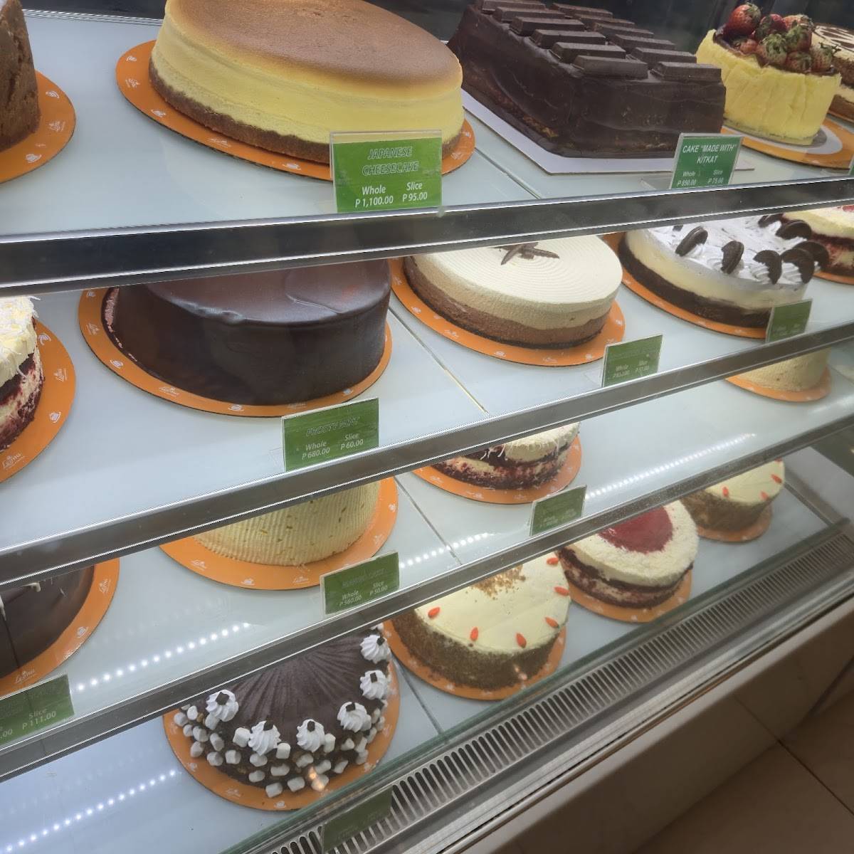 Menu at Leona Cakes & Pastries bakery, Cebu City, Level 1