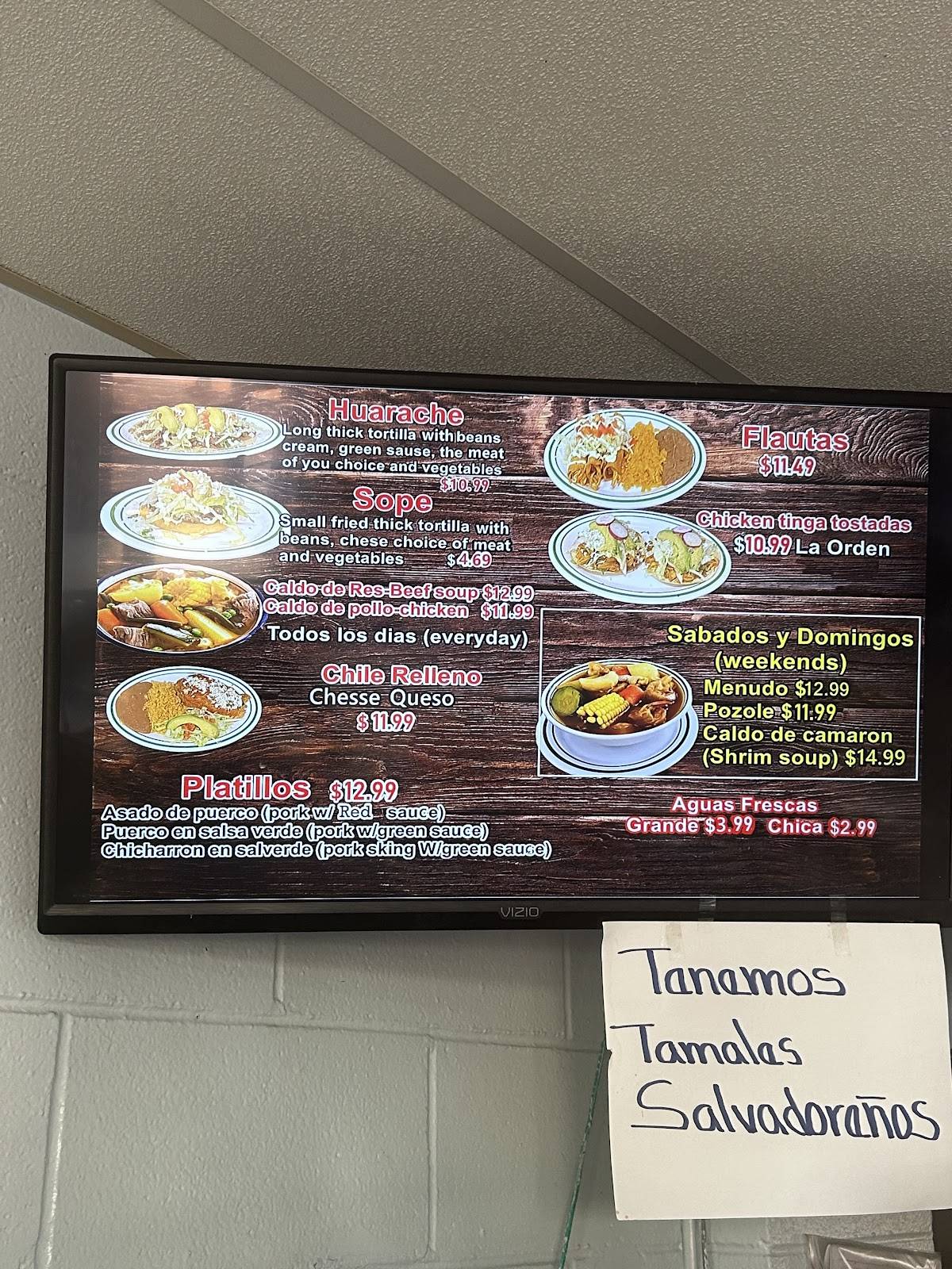 Menu at Mama Vicky's Pupusas y Mas restaurant, Plano