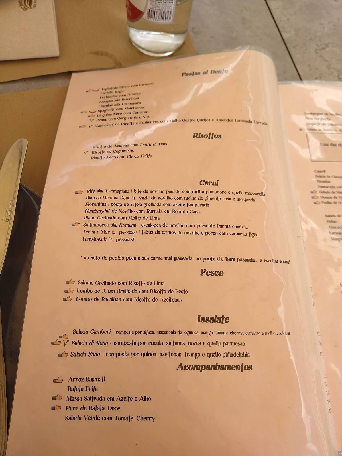 Menu em Mamma Donella restaurante, Queluz