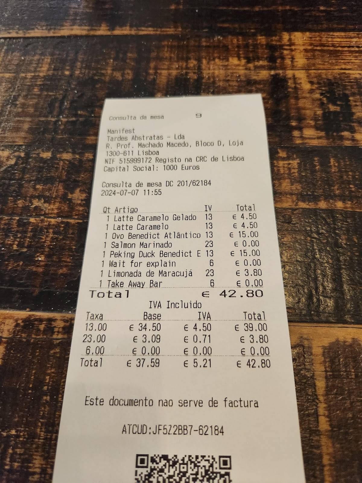 Menu em Manifest Lisbon restaurante, Lisboa