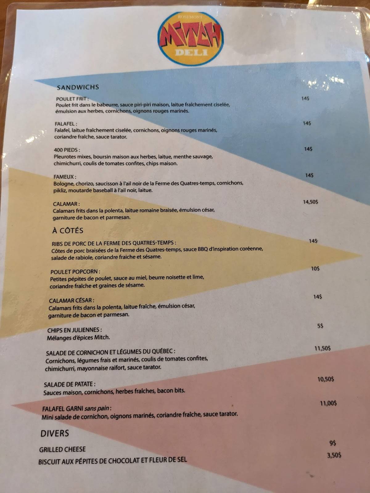 Menu au Mitch Deli restaurant, Montréal