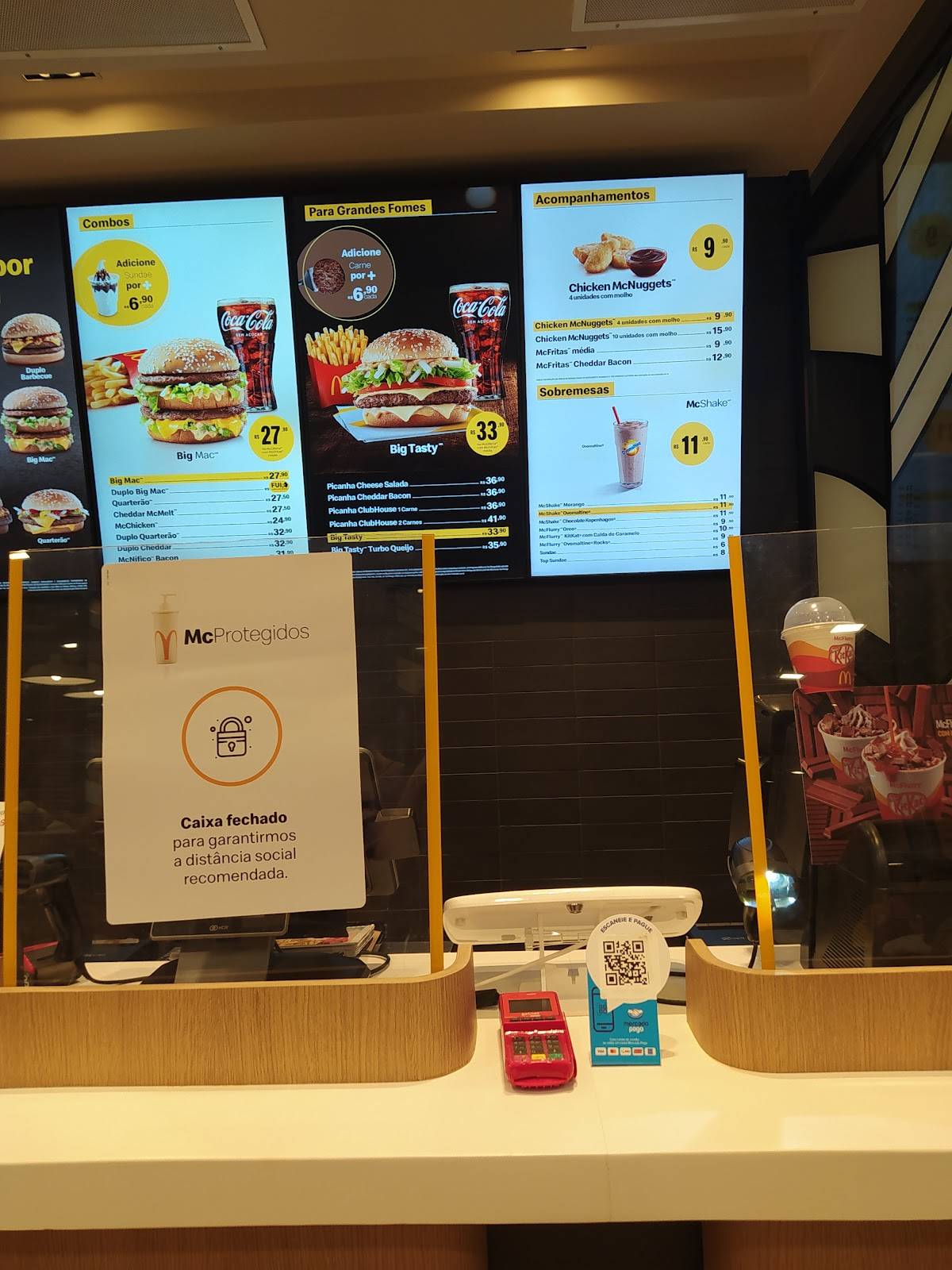 Menu em McDonald's restaurante, Olímpia
