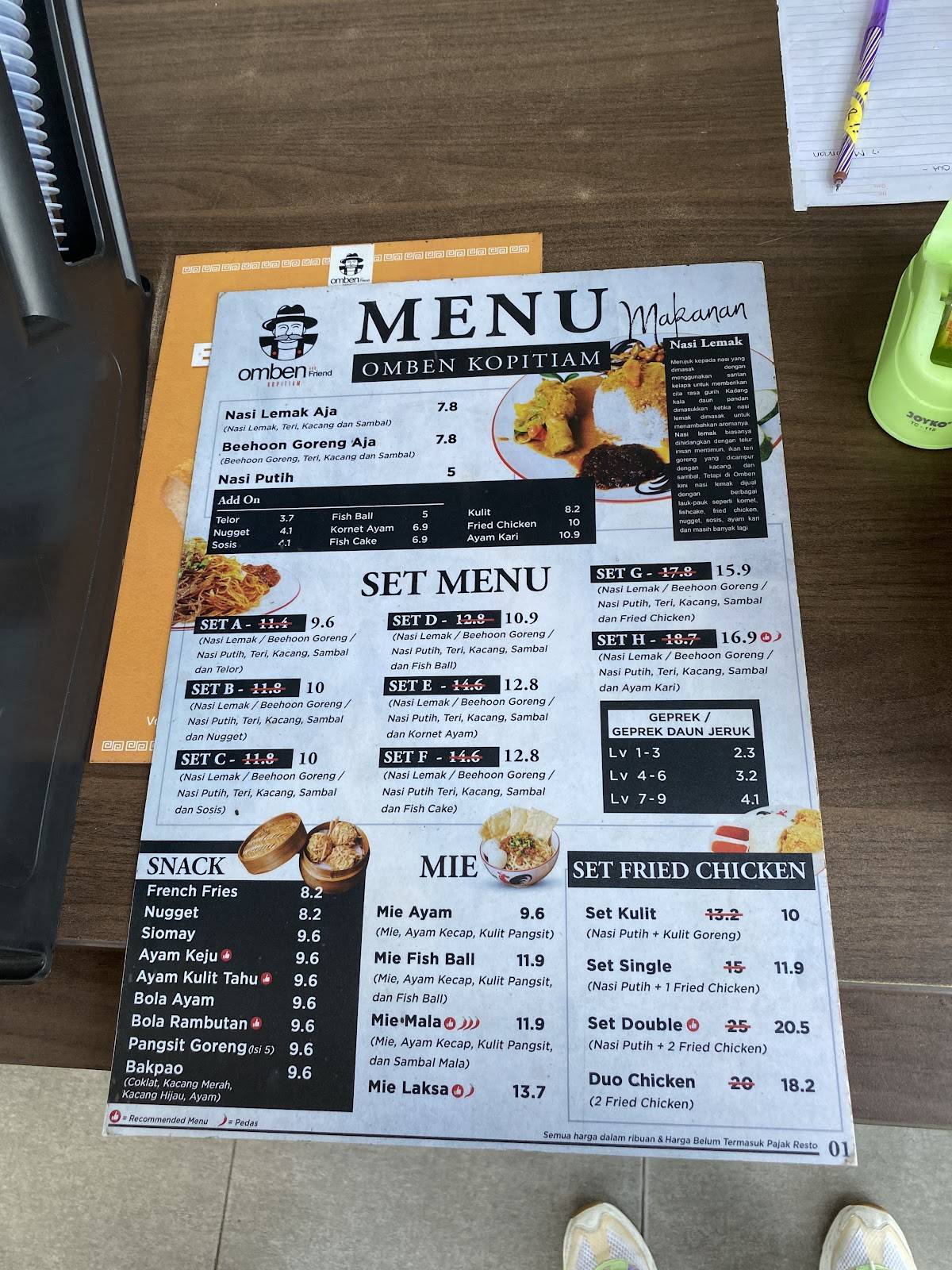 Menu at OmBen n Friends Kopitiam, Ponorogo