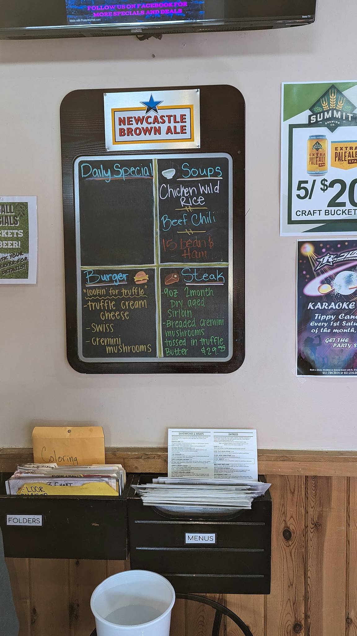 Menu at Tippy Canoes pub & bar, Osceola