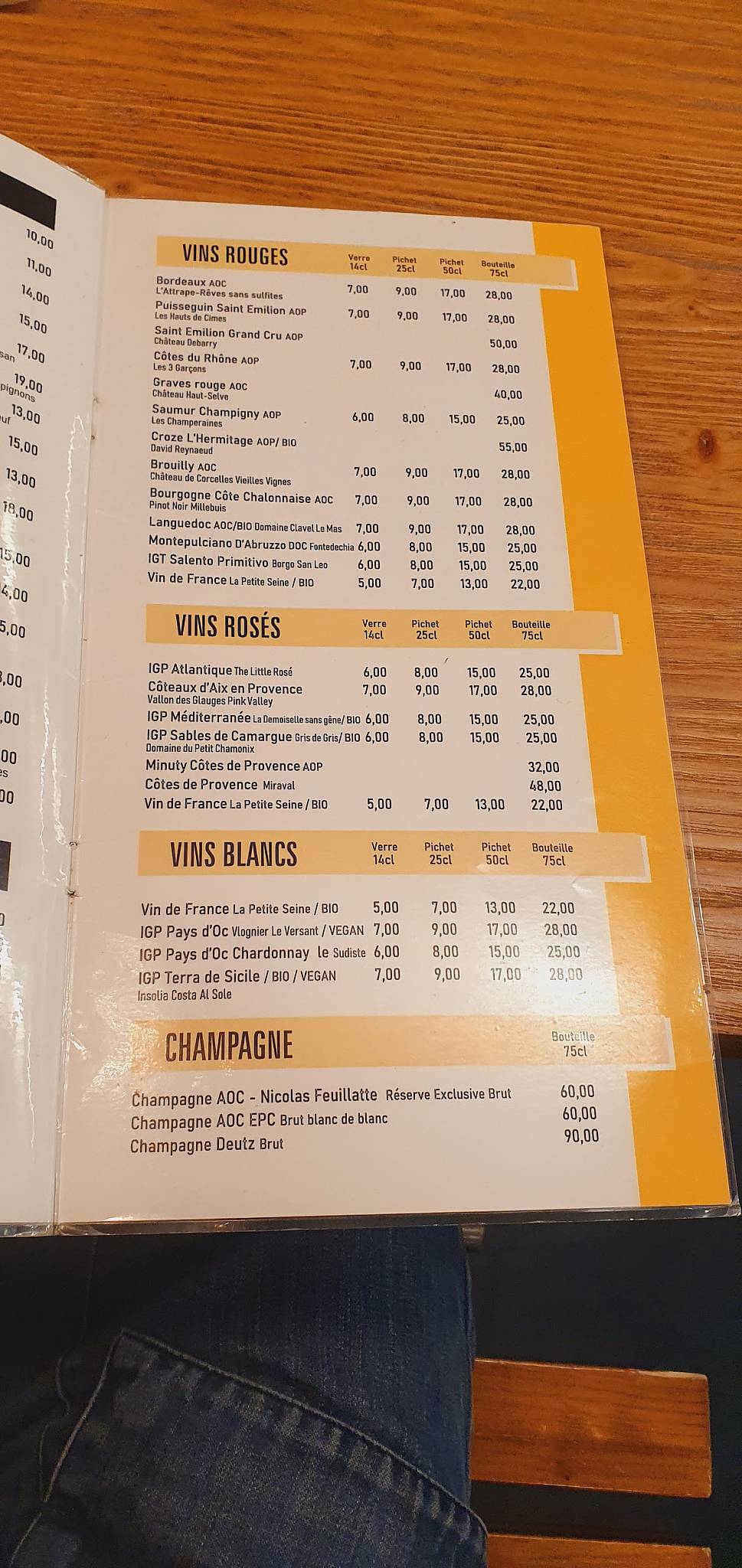 Menu au Food Park restaurant, Pantin