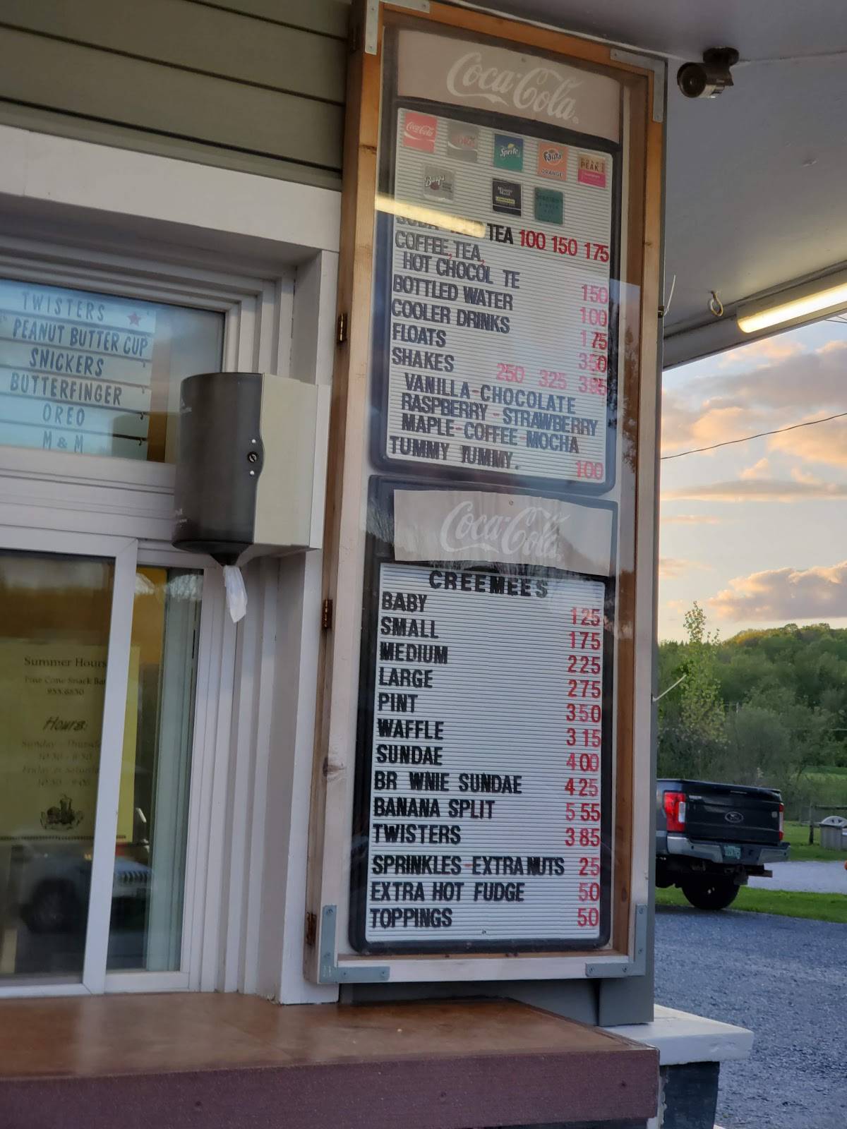 Menu at Pine Cone Snack Bar, Richford