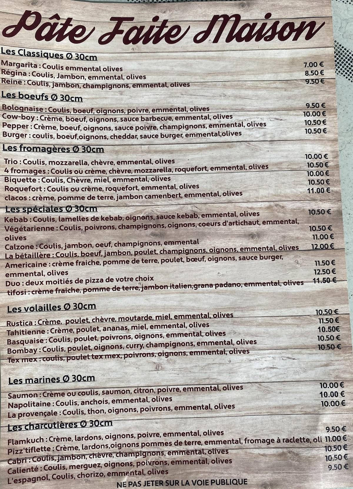 Menu au Pizza'yolo pizzeria, Les Artigues-de-Lussac