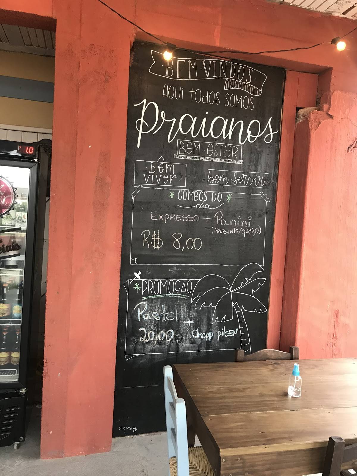 Menu em Praiano Café e Bistrô, Florianópolis, R. Osni Régis