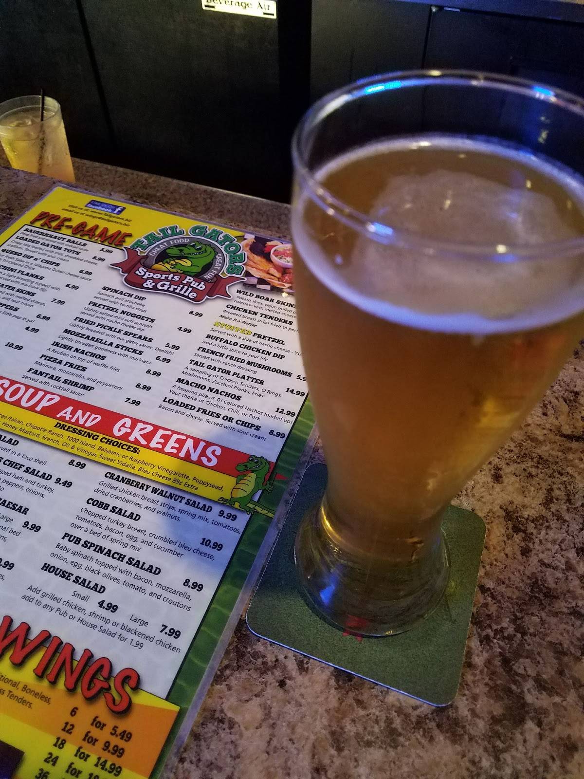 Menu at TailGators Sports Pub & Grille, Wadsworth