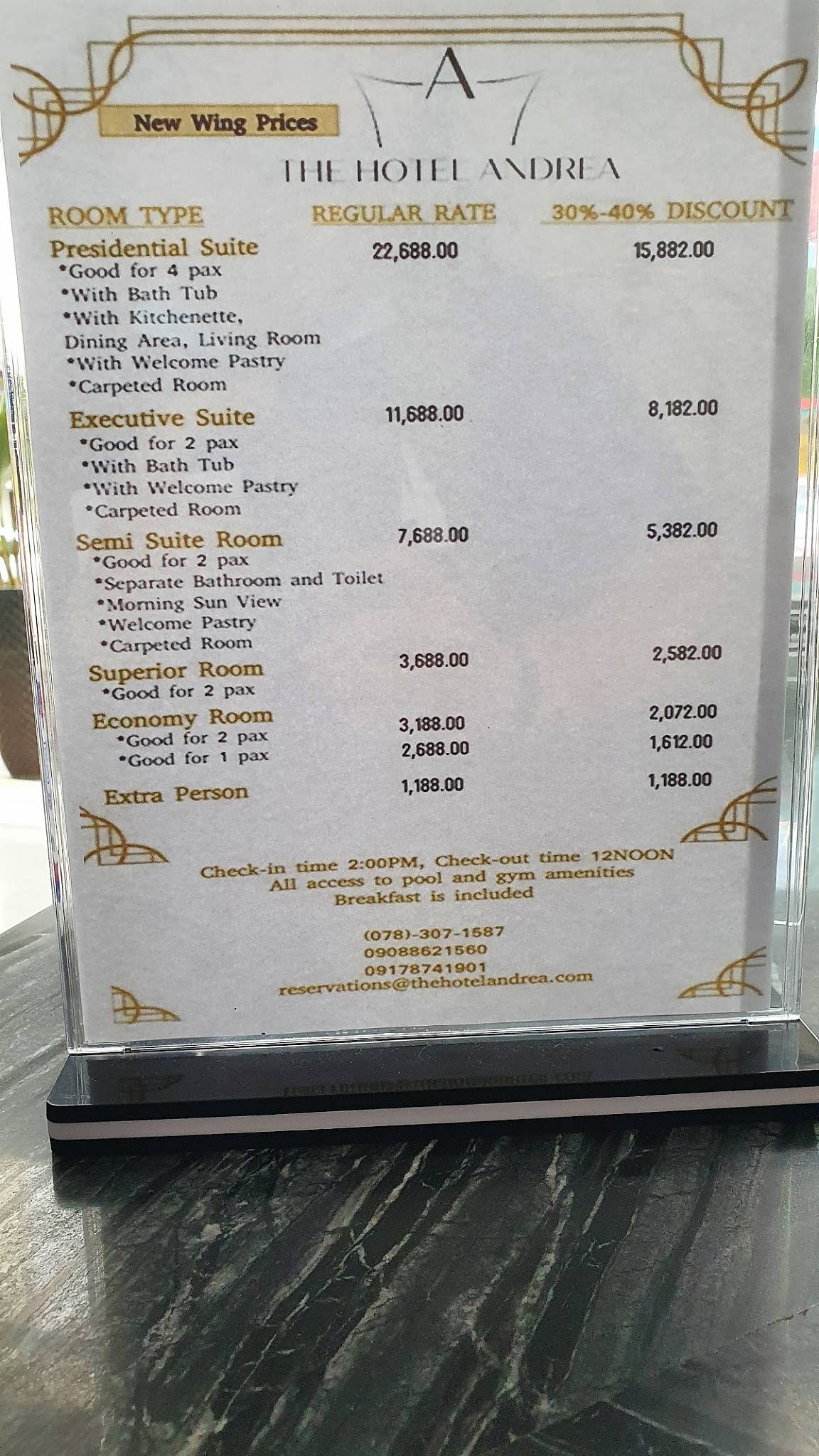 Menu at Aling Luring's restaurant, Cauayan City