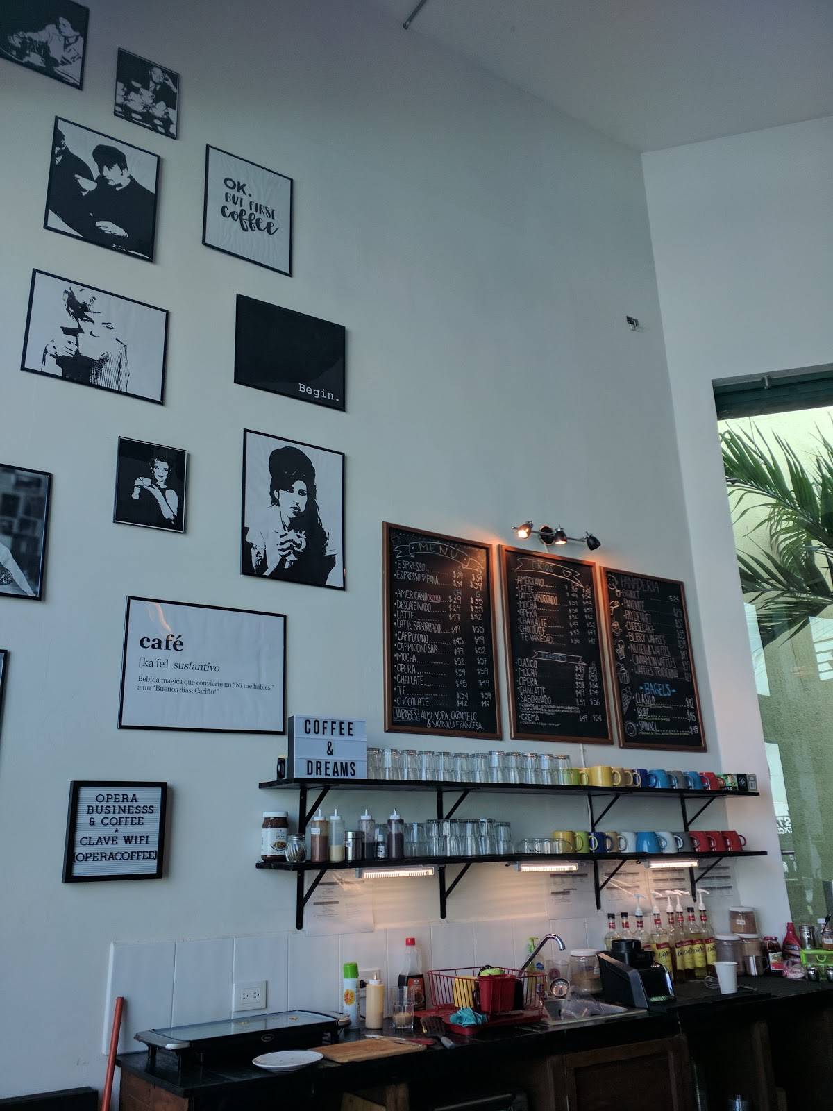 Carta del restaurante Opera Coffee Shop, Reynosa, C. 9 225