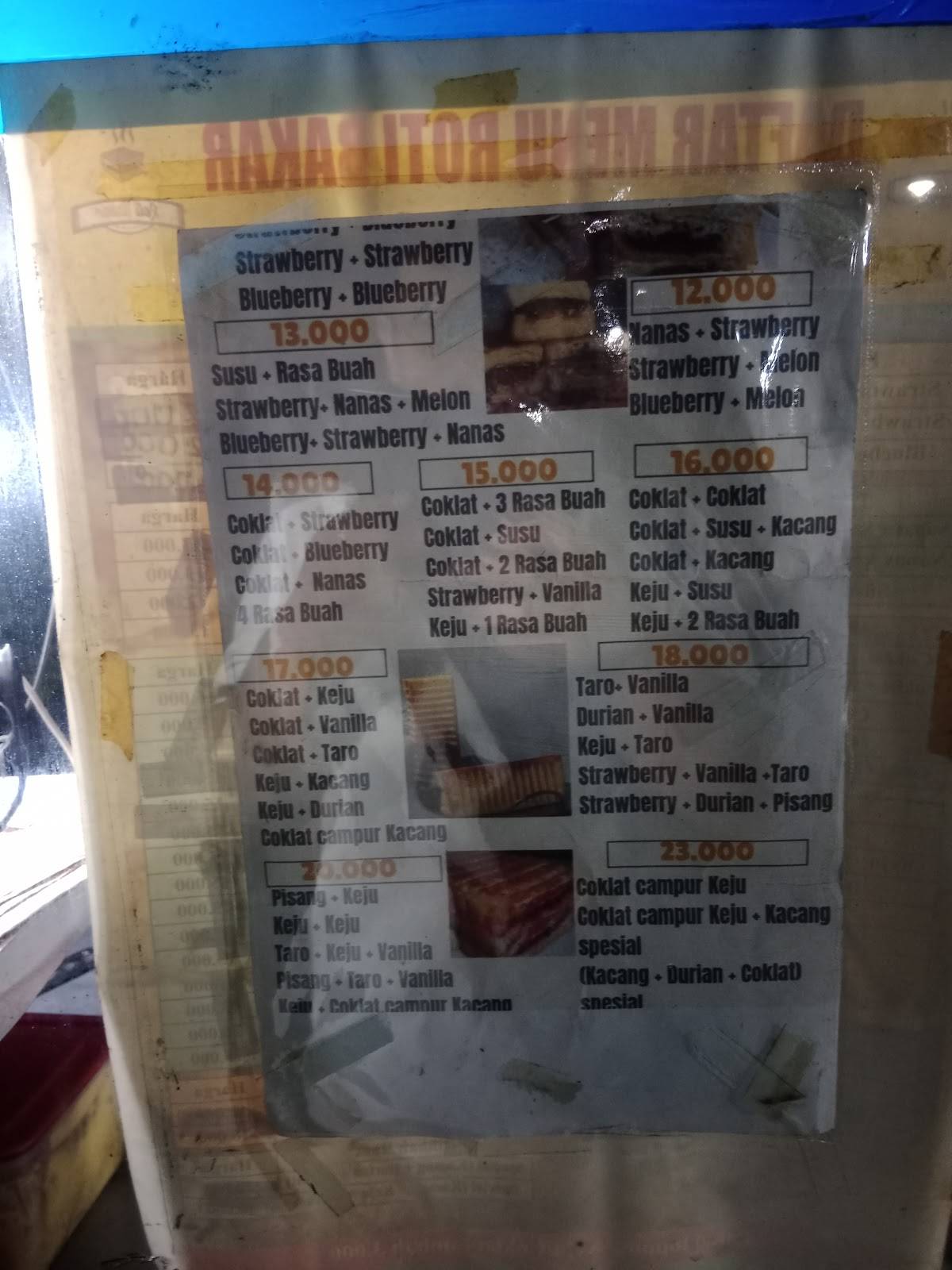 Carta de Roti bakar khas Bandung, Dagangan