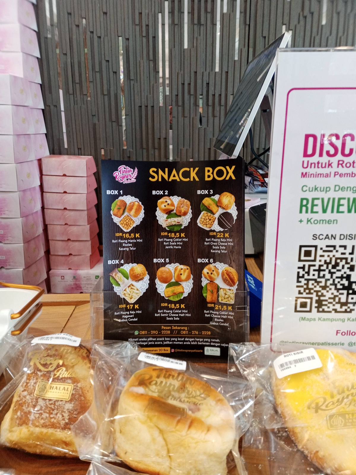 Menu at Loaf Bun Korean Bakery Gajah Mada Semarang, Semarang