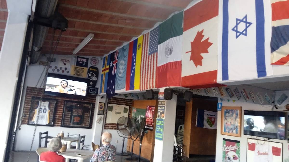 Menu at The Last Drop pub & bar, Mazatlán
