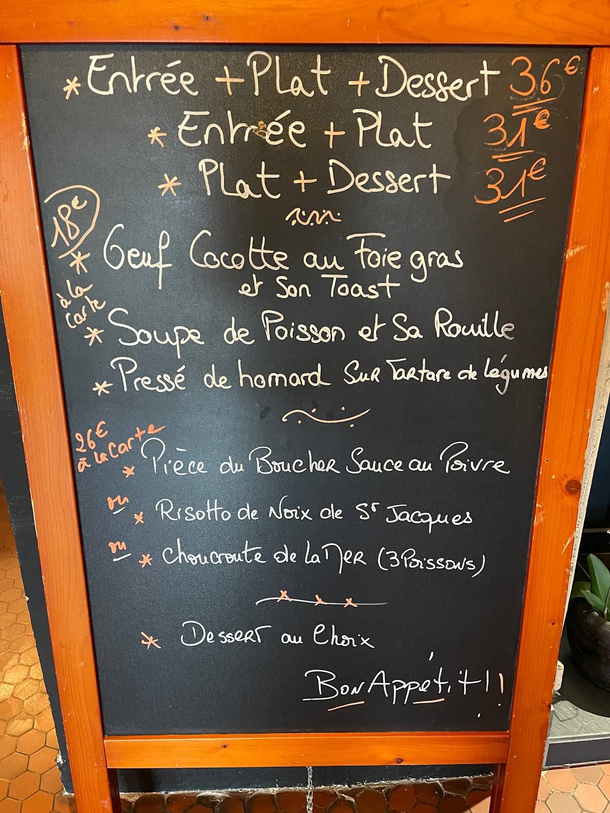 Menu at The Lyvet Gourmand restaurant, La Vicomté-sur-Rance