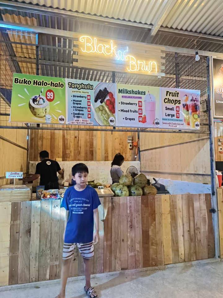 Menu at Tomodachi Food Park pub & bar, Manaoag