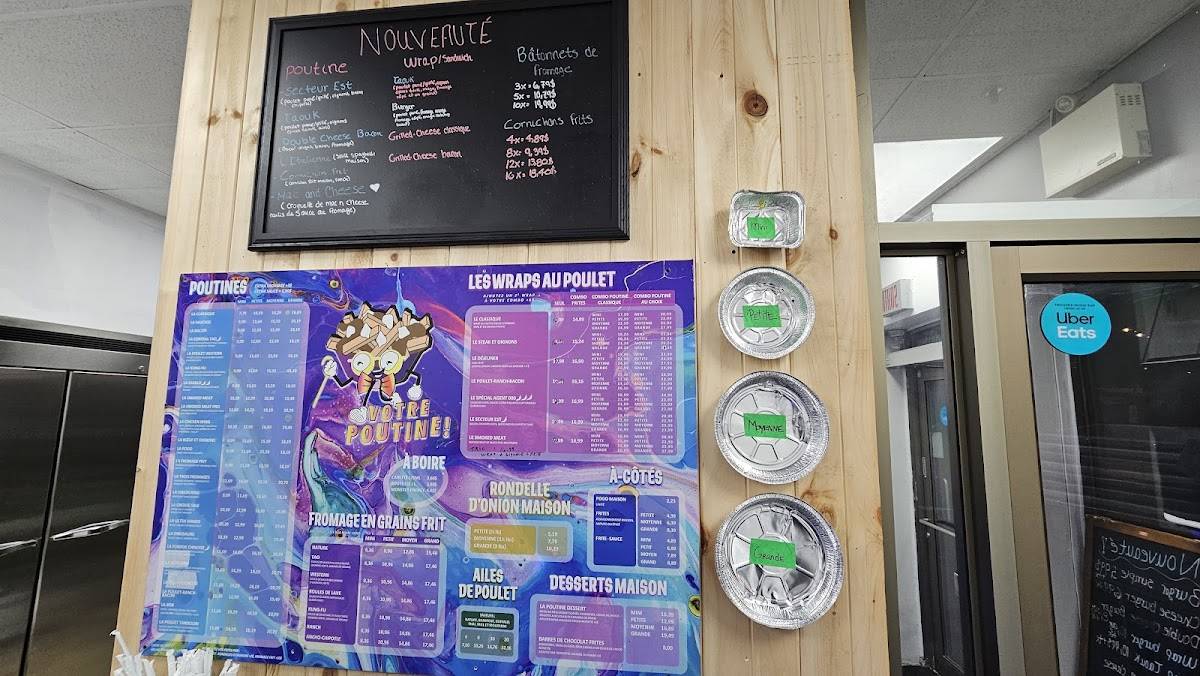 Menu au Votre Poutine restaurant, Québec, Bd de l'Ormière