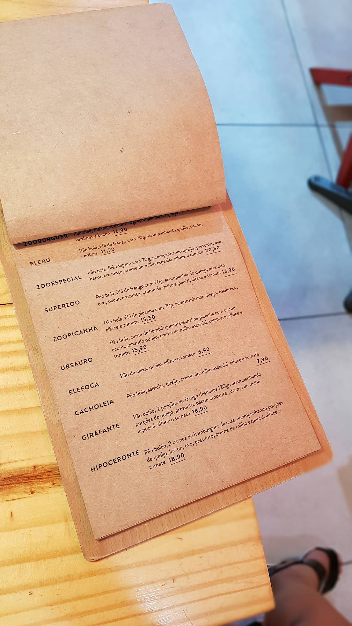 Menu at Zoo Burguer Lanchonete pub & bar, Recife