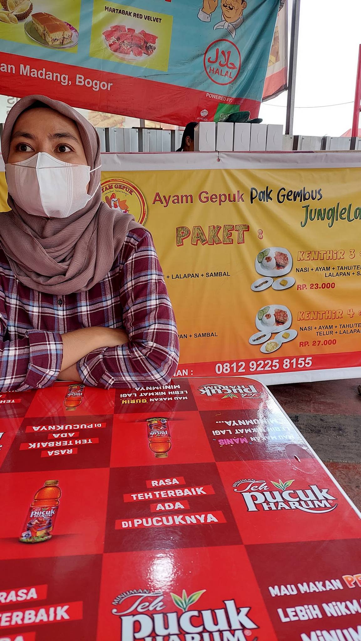 Menu at Ayam Gepuk Pak Jo, Jungleland restaurant, Sumur Batu