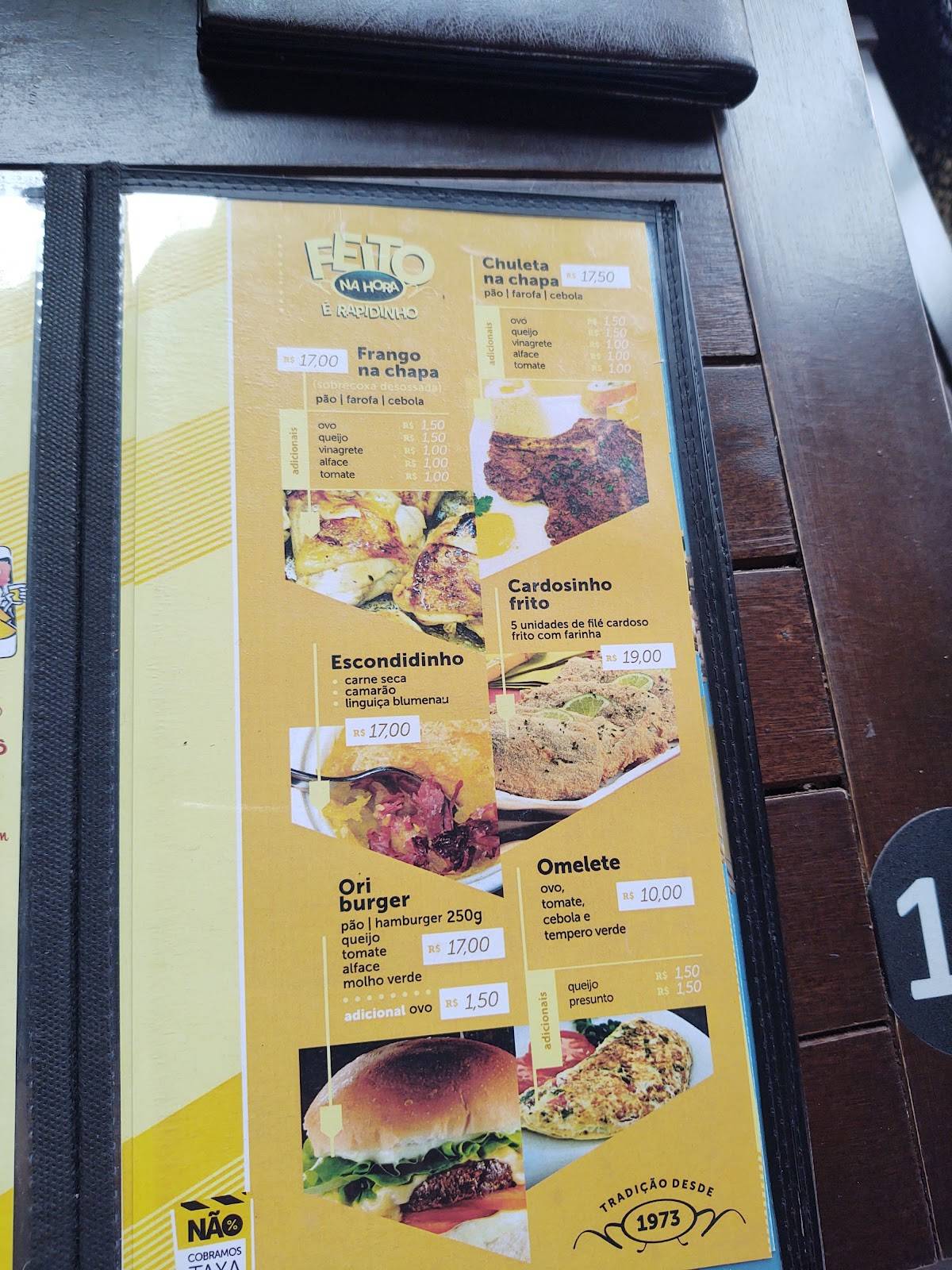 Menu em Bar do Ori, Florianópolis