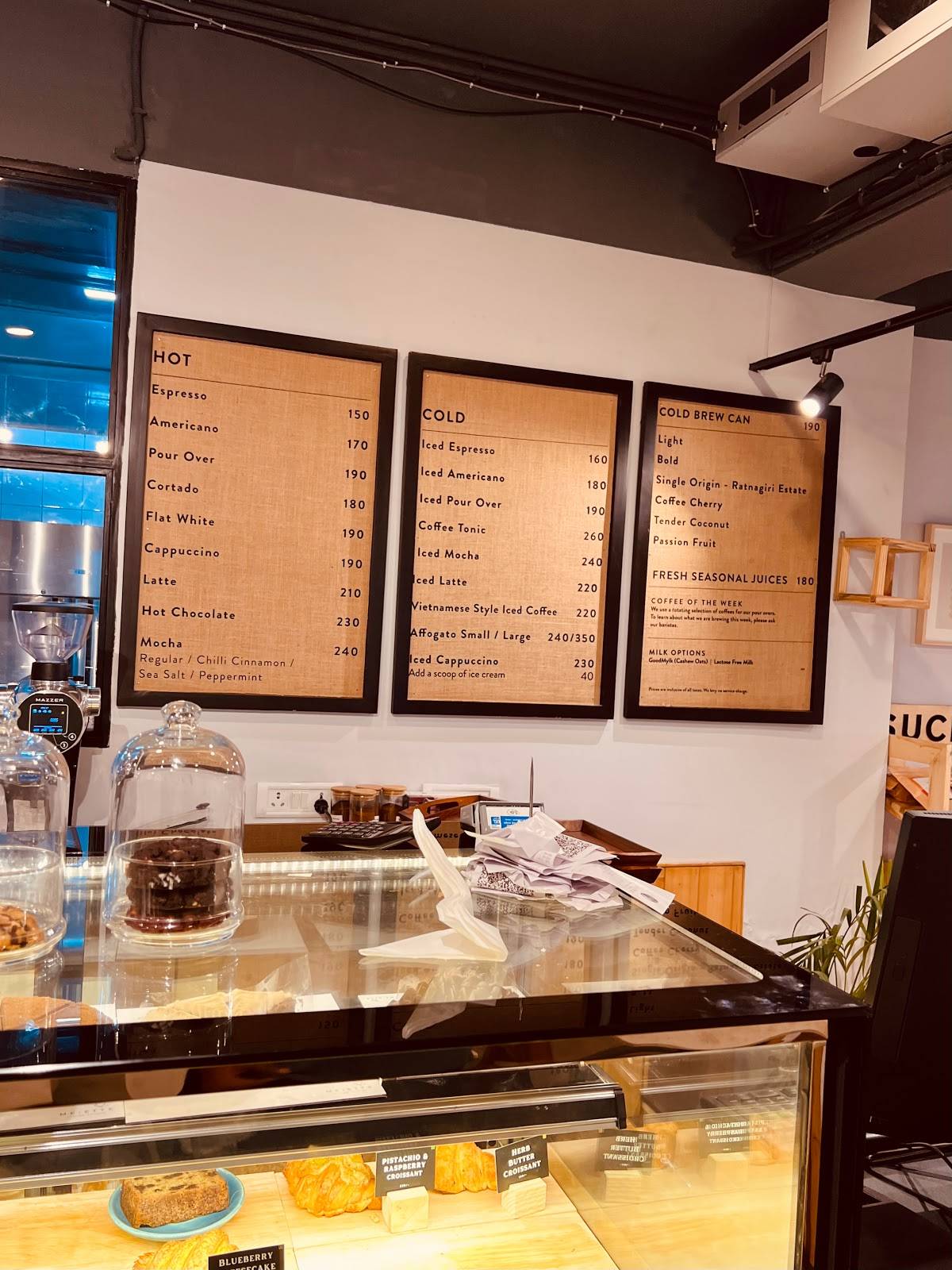 Menu at Blue Tokai Coffee Roasters Punjabi Bagh, New Delhi