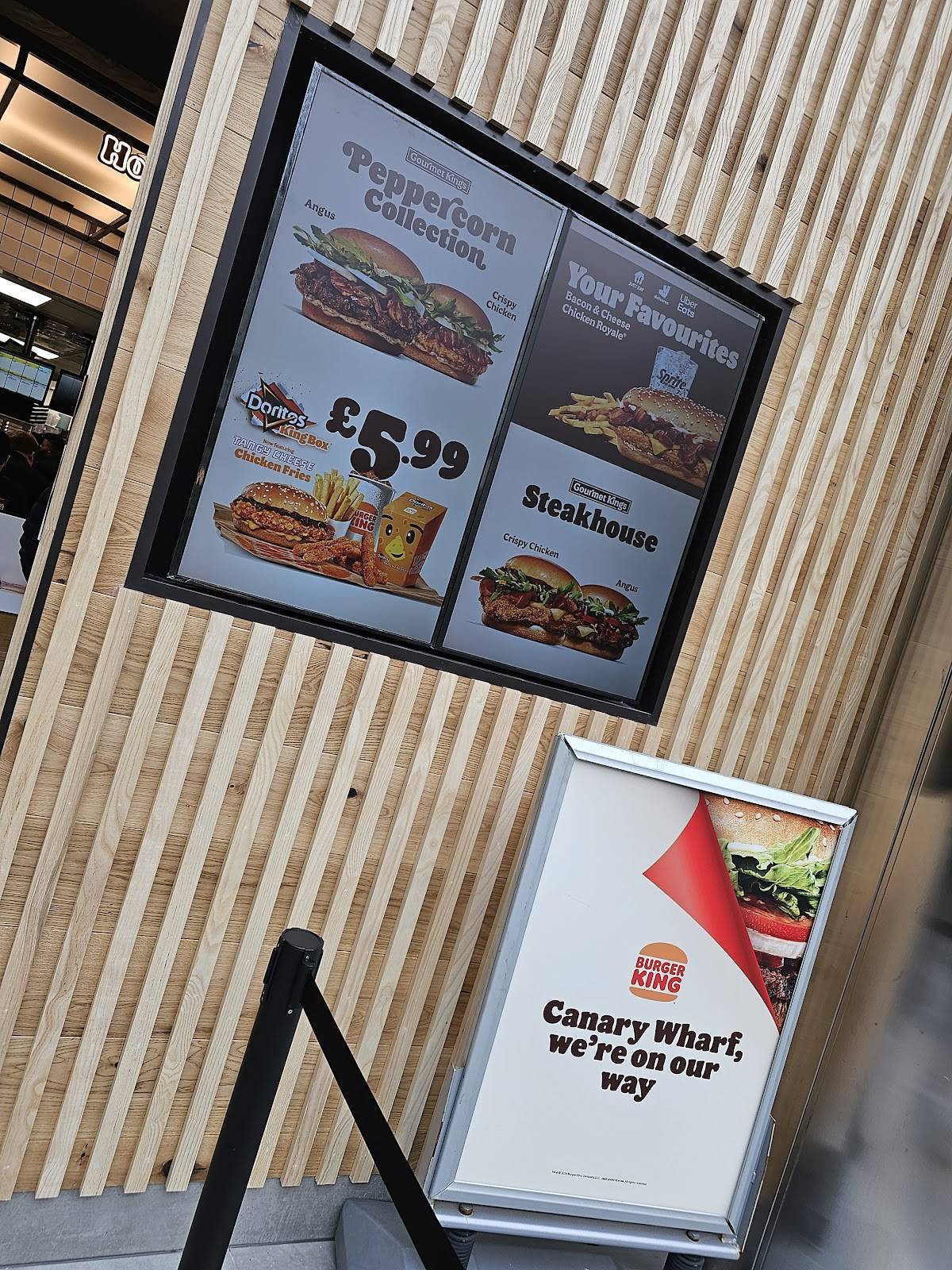 Menu at Burger King restaurant, London, Unit R2200