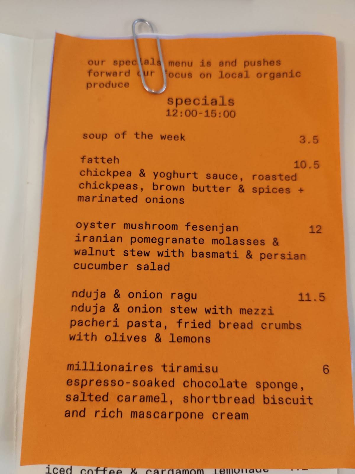 Menu at Hakko cafe, Porto