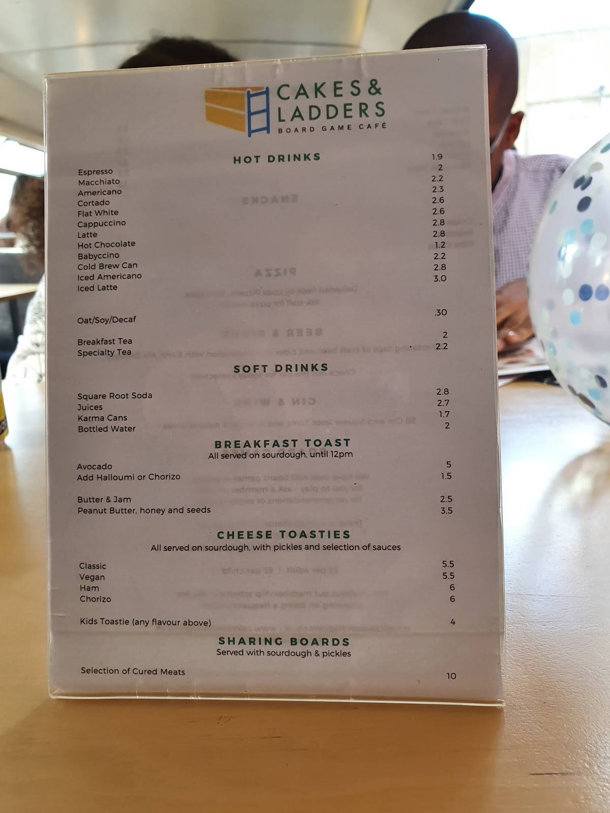 Carta del café Cakes and Ladders, Londres