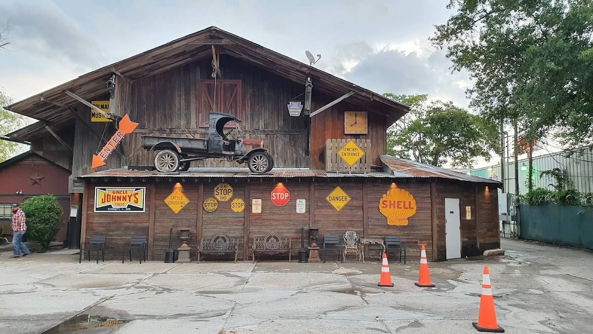 Menu at Dosey Doe - The Big Barn, Spring, Interstate 45 N