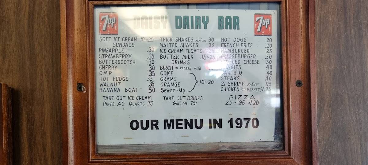 Menu at Daisy Family Restaurant, Wind Gap