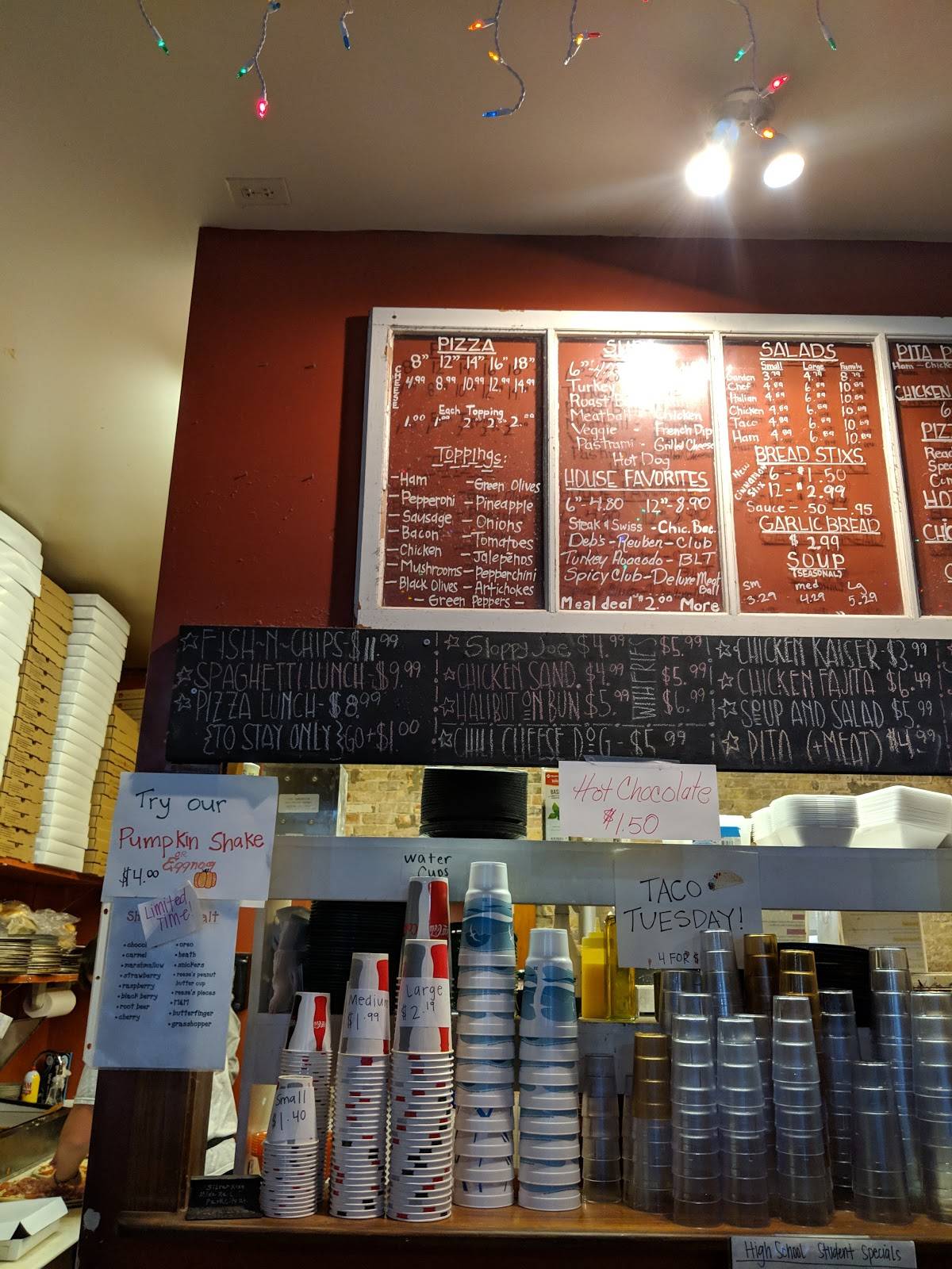 Menu at Deb's Spicy Pie pizzeria, Morgan