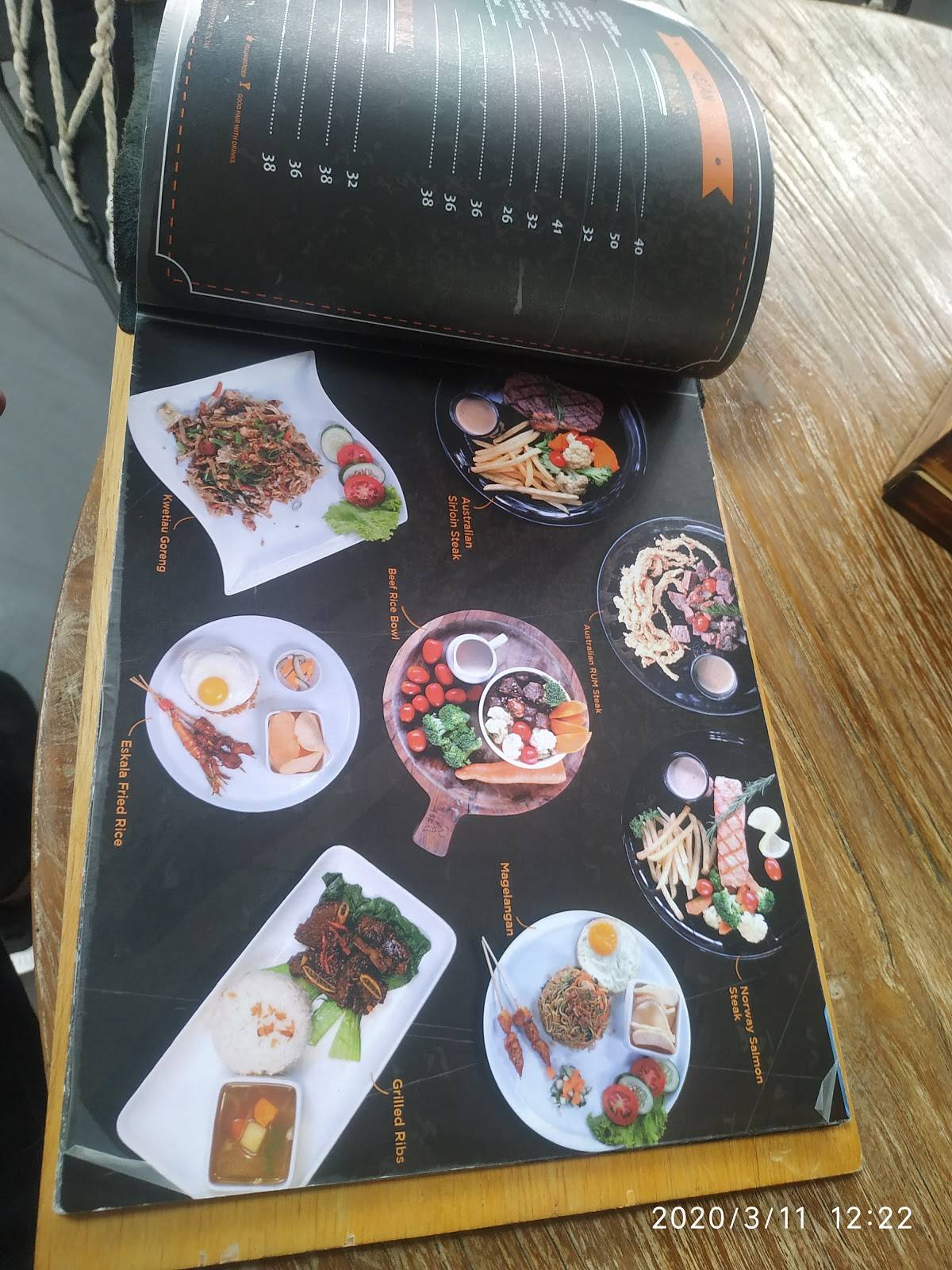 Menu at ESKALA Eatery Bar & Coffee, Minomartani