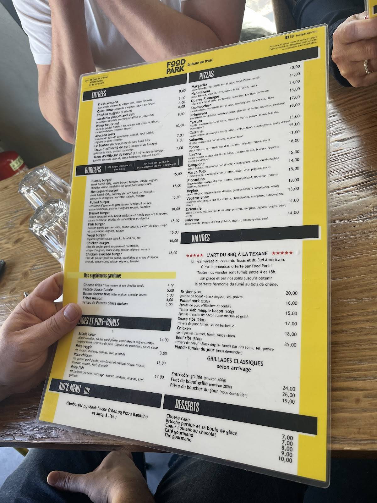 Menu au Food Park restaurant, Pantin