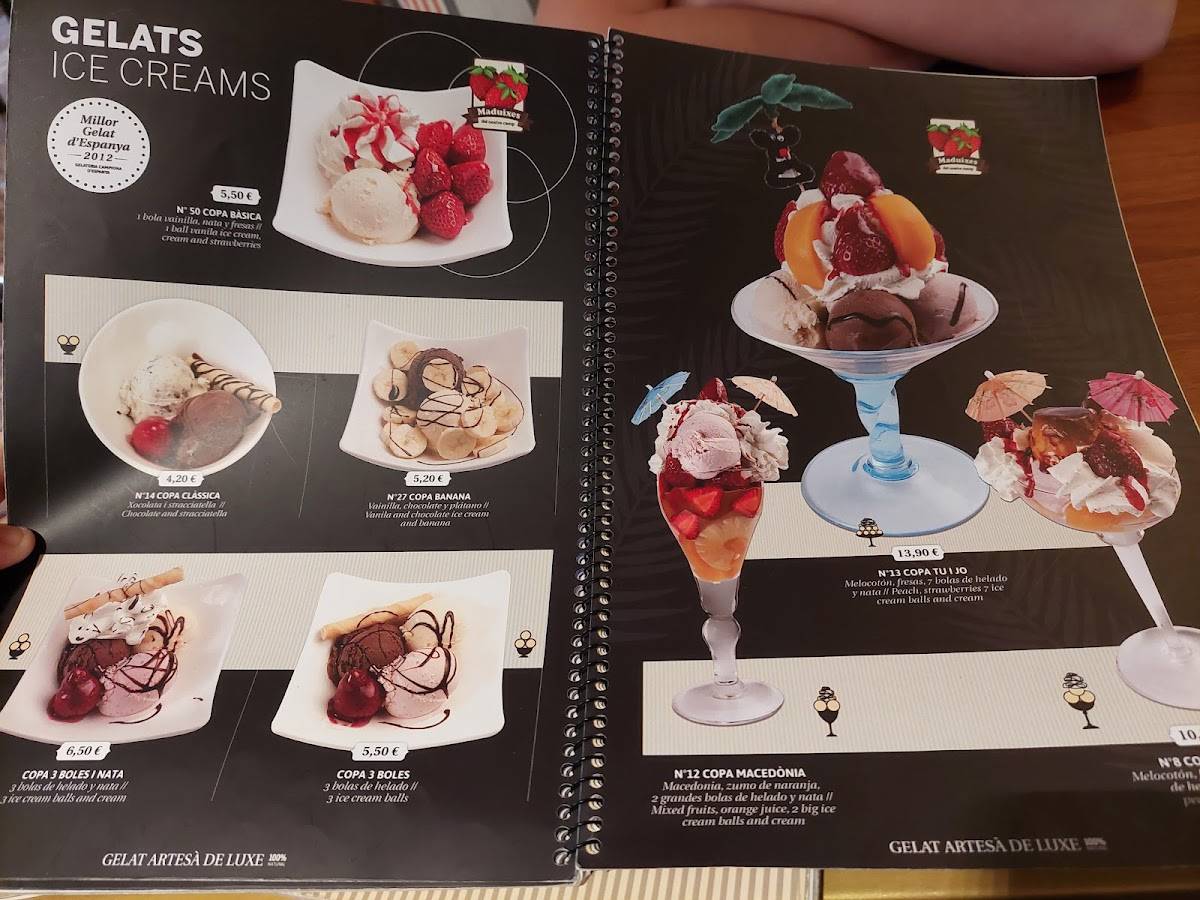 Menu at Gelateria Núria restaurant, Malgrat de Mar, Carrer Marià Cubí