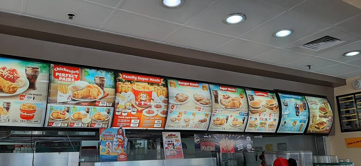 Menu at Jollibee restaurant, Iloilo City, National cor. Tacas Rd