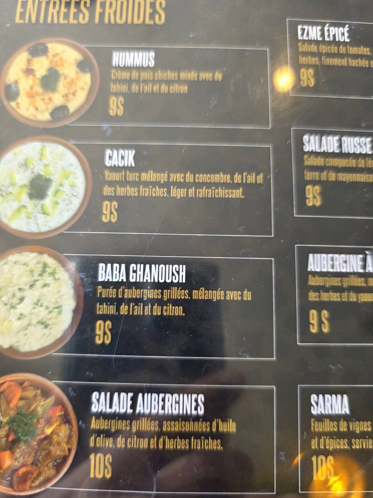 Menu au İstanbul Pasha Kebab restaurant, Montréal