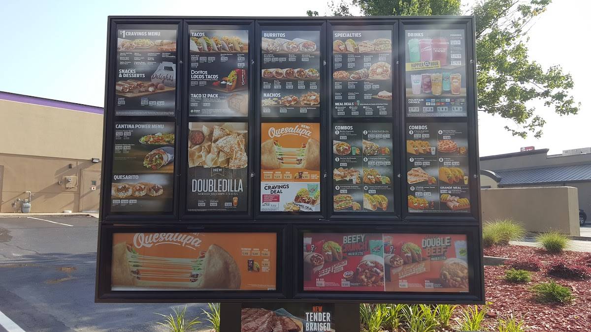 Menu at KFC fast food, Union City, Jonesboro Rd