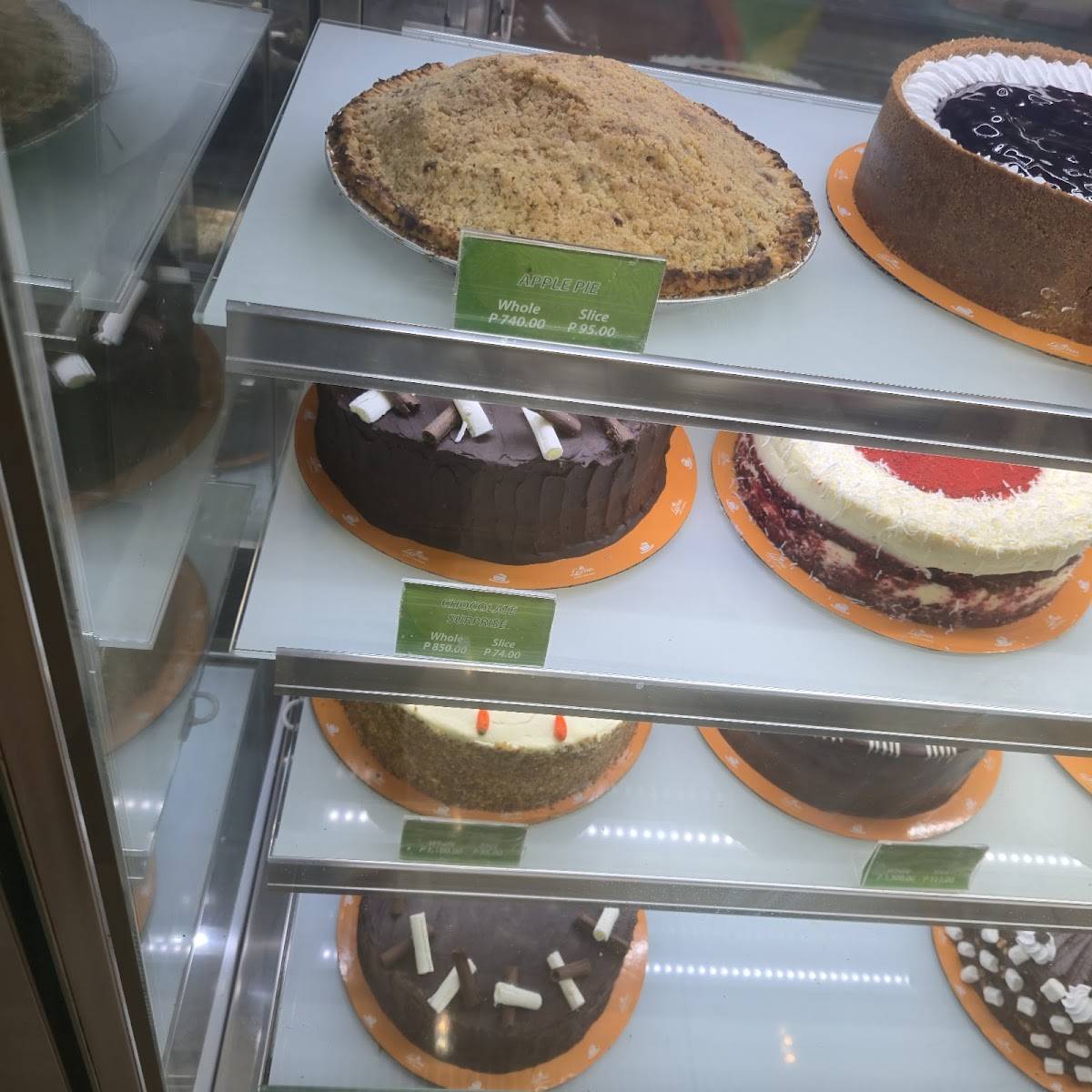 Menu at Leona Cakes & Pastries bakery, Cebu City, Level 1