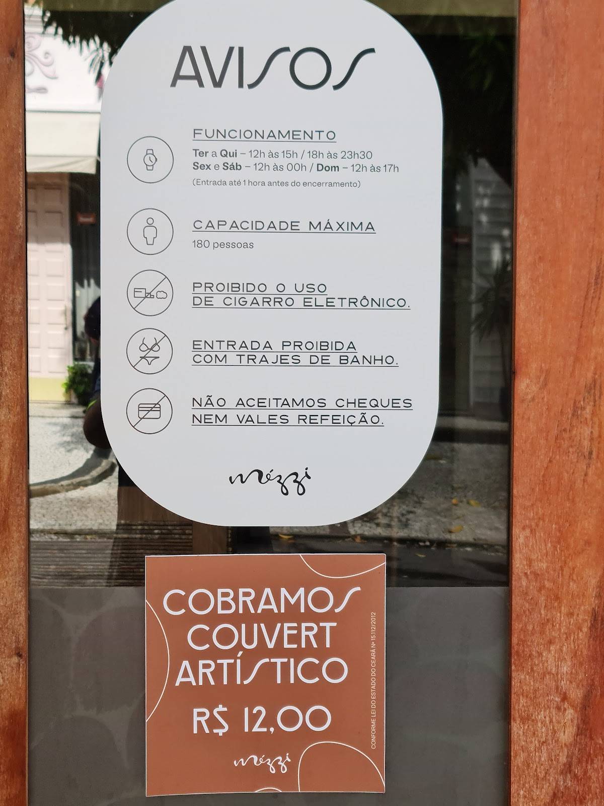 Menu at Mézzi restaurant, Fortaleza