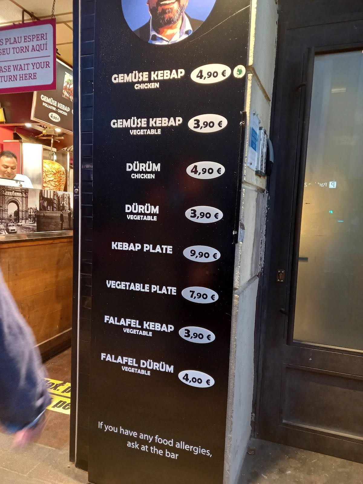 Carta del restaurante Mustafa's Gemüse Kebap (Original), Barcelona ...