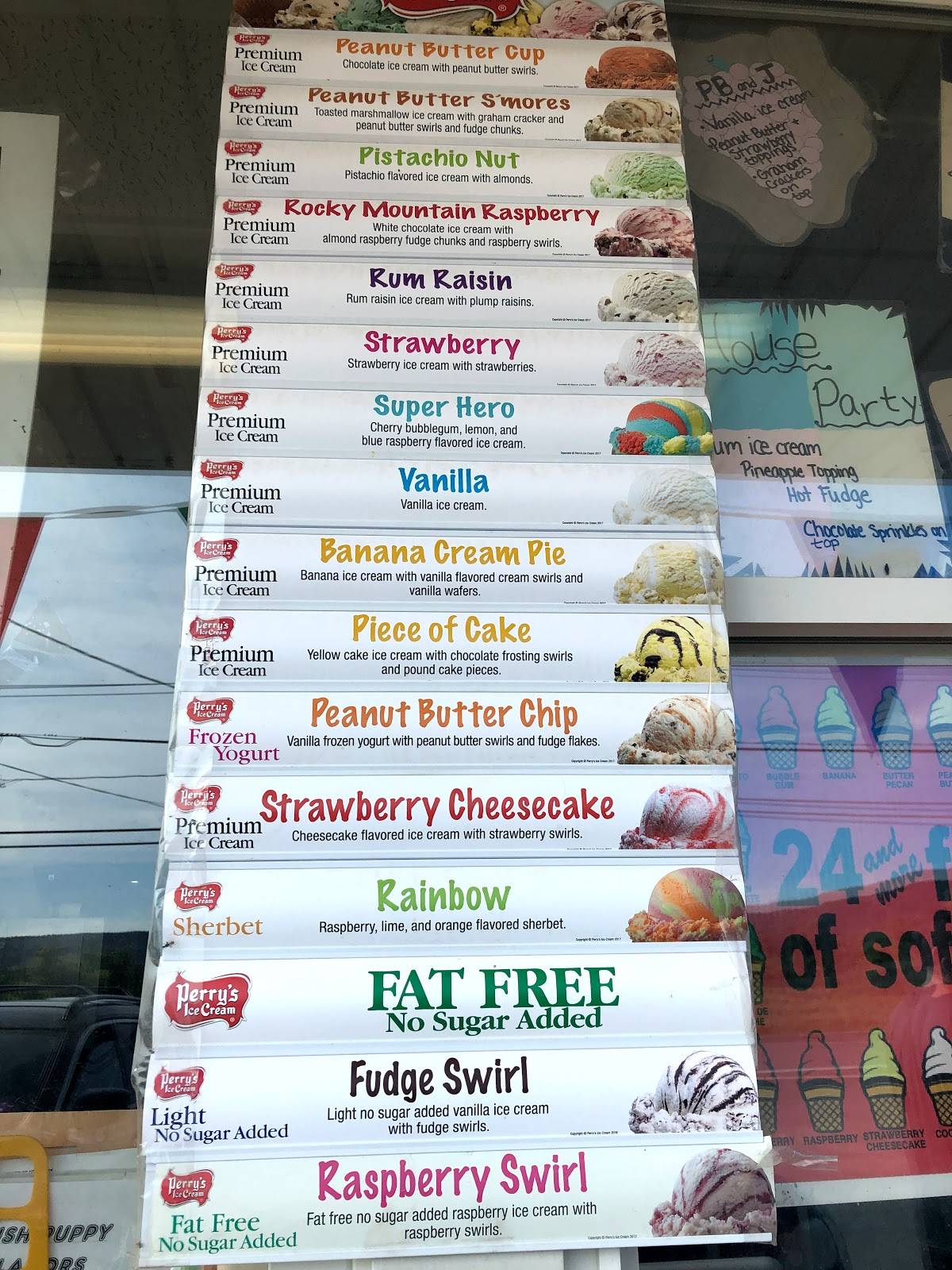 Menu at Papa Charlies Barbeque & Ice Cream, Utica