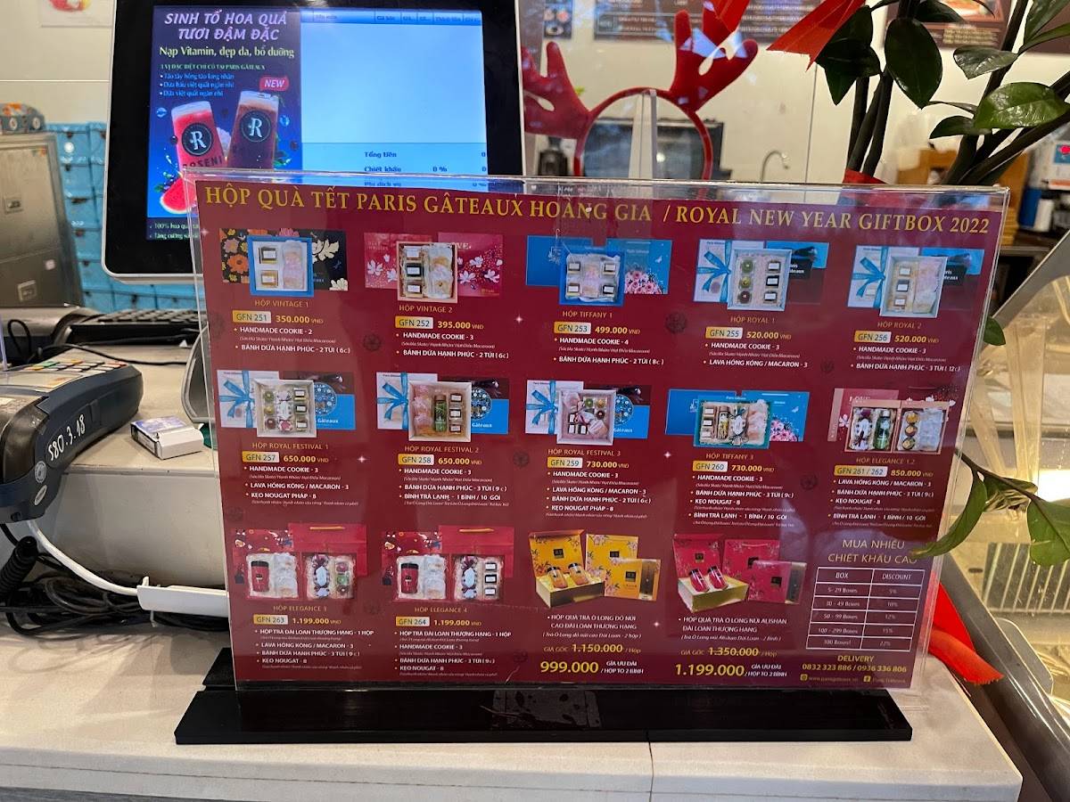 Menu at Paris Gateaux Bakery, Hanoi, 2A P. Trần Đại Nghĩa