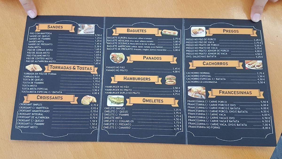 Menu at Pastelaria Lusomassa, São Félix da Marinha