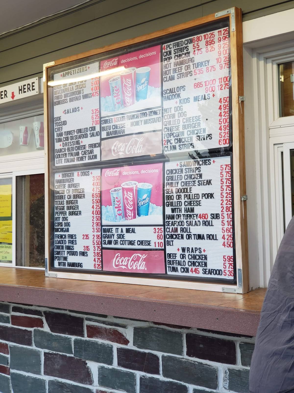 Menu at Pine Cone Snack Bar, Richford